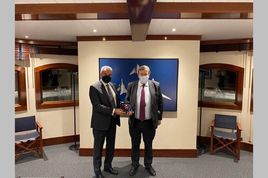 Visit of General Director of the GDDIA, Lieutenant General (rtd ...